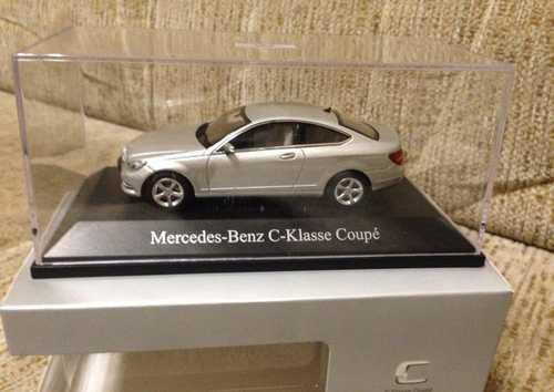 Mercedes-Benz ML GL C-Klasse (C204) 1/43