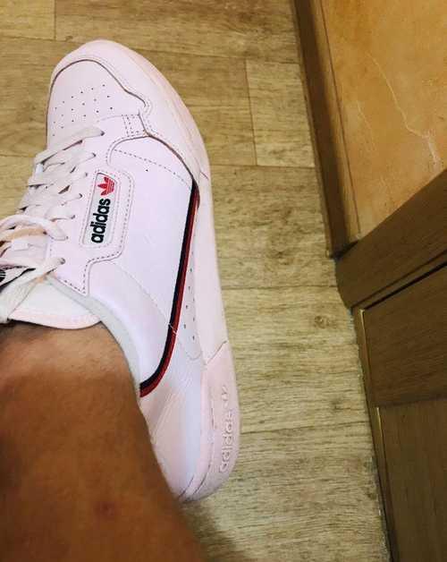 Кроссовки Adidas continental