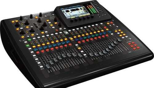 Behringer X32 compact