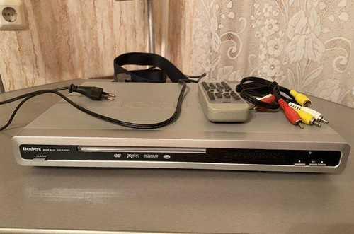 DVD плеер Elenberg dvdp-2410