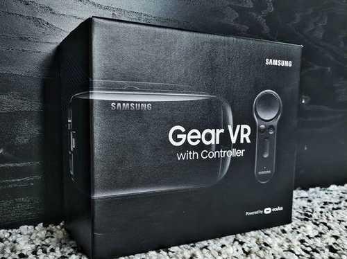 Очки виртуальной реальности Samsung Gear VR