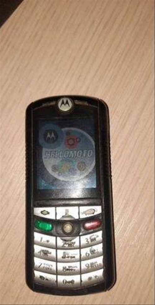 Телефон Motorola E398