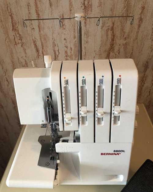 Оверлок Bernina 880 DL