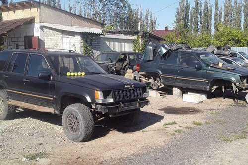 Jeep Grand Cherokee ZJ в разборе