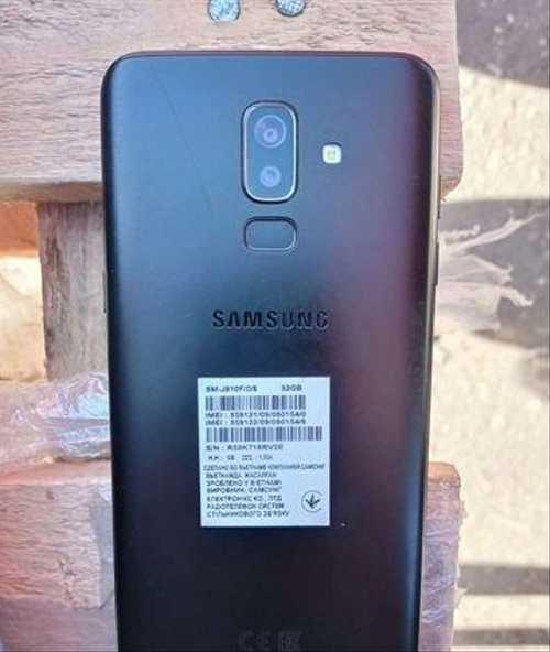 Телефон Samsung galaxy j 8
