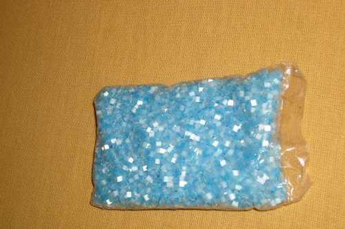 Бисер голубой для рукоделия, 50г