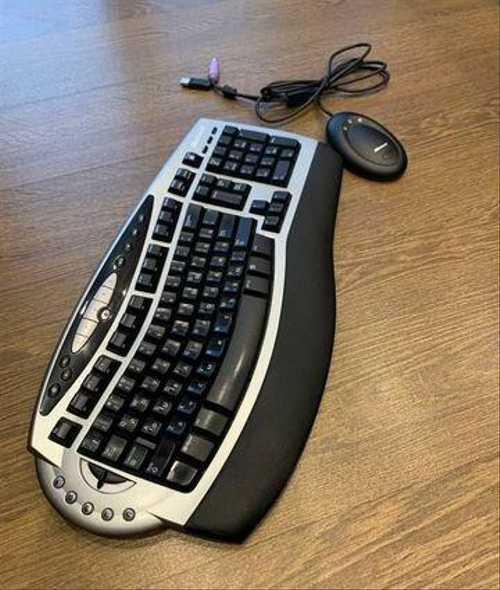 Microsoft Wireless Comfort Keyboard 1.0A