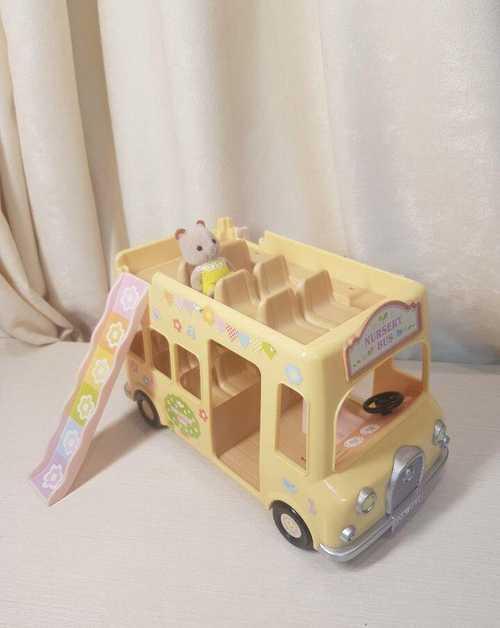 Игрушка автобус sylvanian families