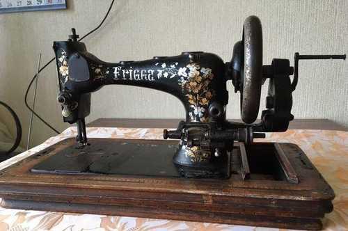 Швейная машина Frigga