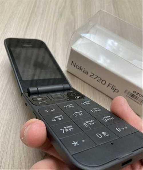 Телефон Nokia 2720 Flip black