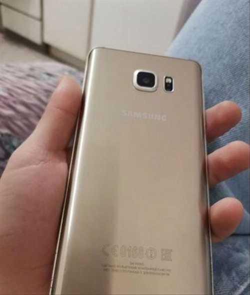 Телефон Samsung note5 4/32gb