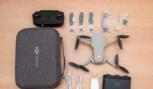 Квадрокоптер DJI Mavic Mini Fly More Combo