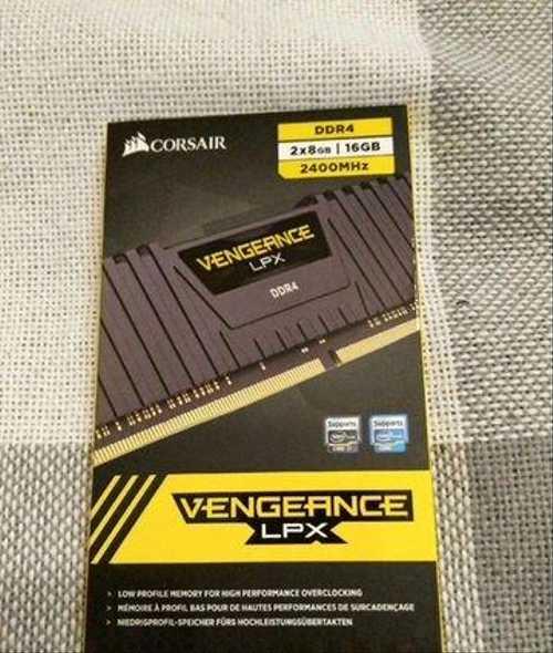 Corsair Vengeance DDR4 16GB 8Gb x 2 2400MHz