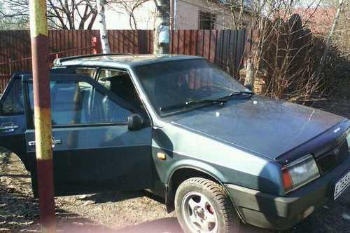 ВАЗ 21099, 2001