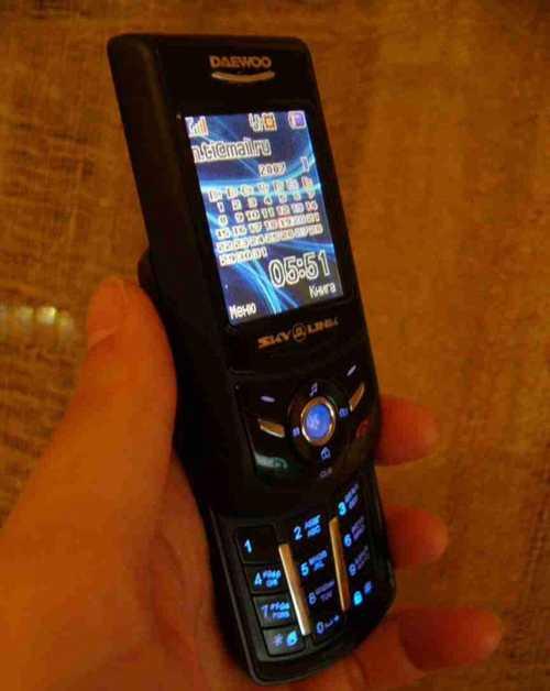 Телефон Скайлинк слайдер Daewoo S42 Itteki Cdma450