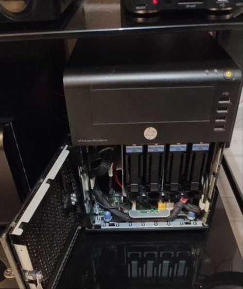 HP Proliant MicroServer G7 N54L 8Gb 8Tb