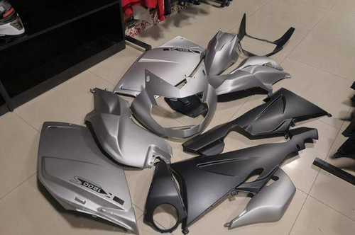 Пластик на мотоцикл BMW K1200S 2005-2008 комплект