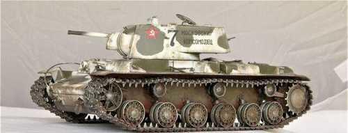 Масшатбная модель советского танка кв 1 в 1:35