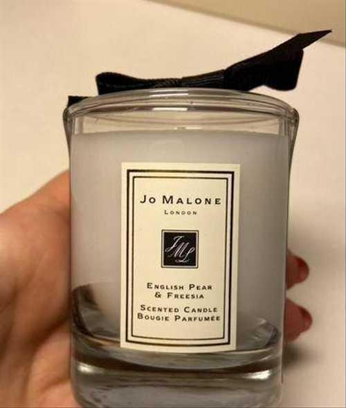 Свеча Jo Malone English pear and Freesia