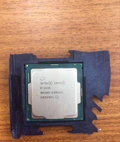 Intel xeon e-2134 lga1151