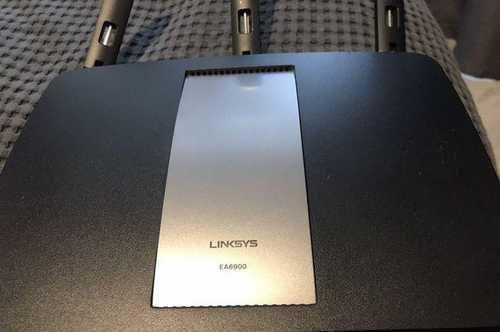 Linksys EA6900