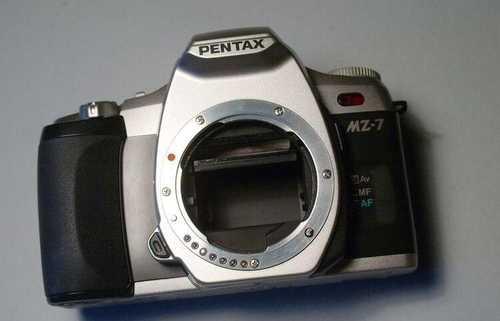 Pentax MZ-7/Z-70