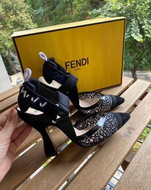 Туфли Fendi босоножки сабо сандали шлёпанцы