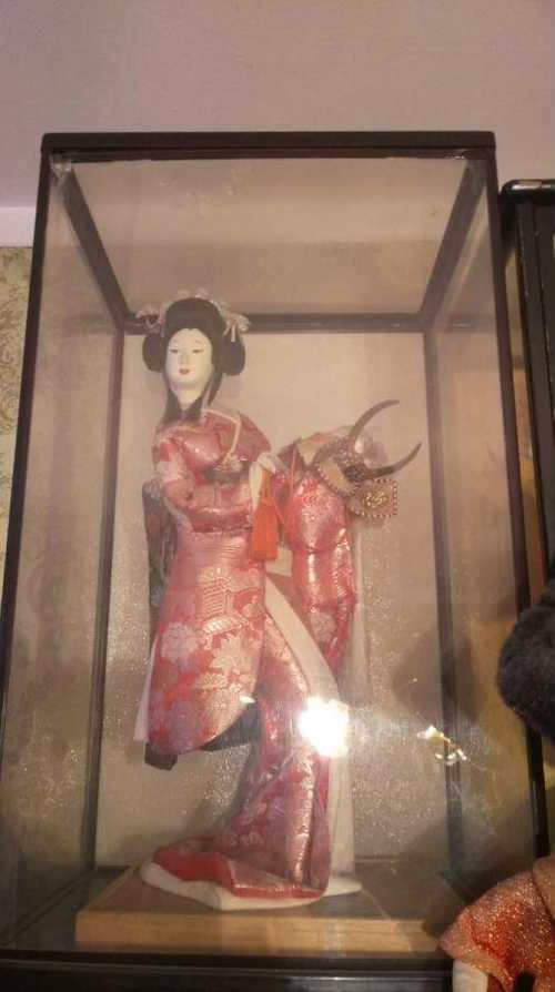 Антикварная коллекционная кукла Япония сувенирная
