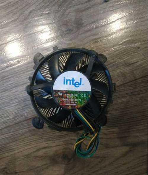 Боксовый кулер Intel