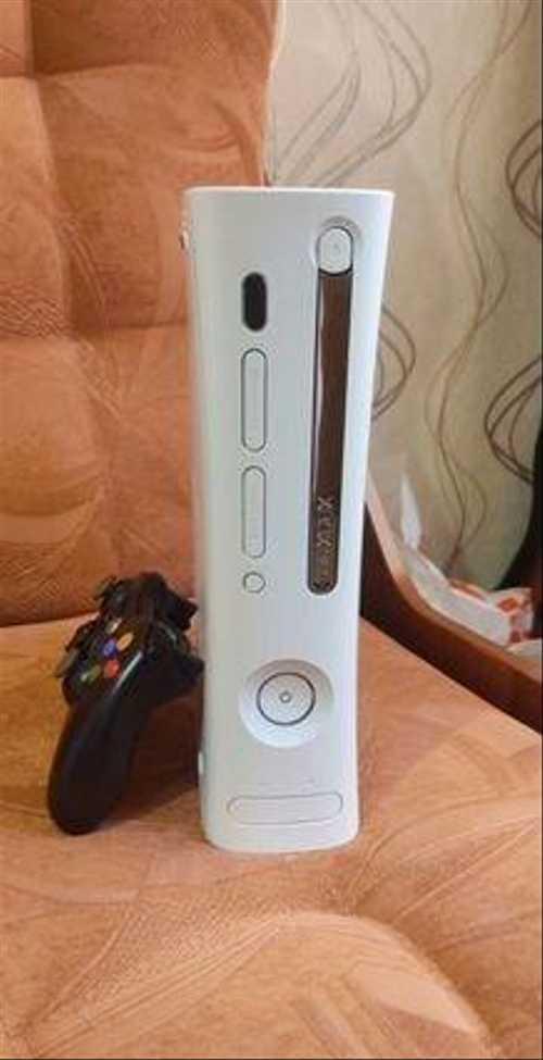 Xbox 360 Arcade 512 Mb/Freeboot/Jasper