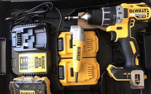 Дрель-шуруповерт DeWalt DCD791D2