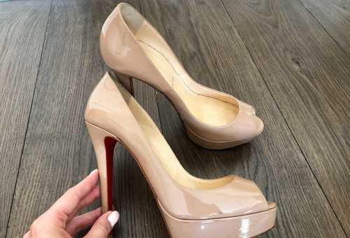 Туфли Christian Louboutin