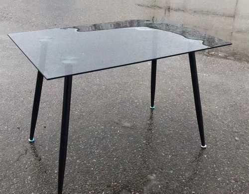 Обеденный стол из стекла для кухни и кафе DT-04-C