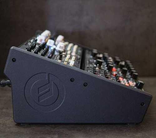 Стойка стенд рэк Moog Mother-32 dfam Subharmonicon