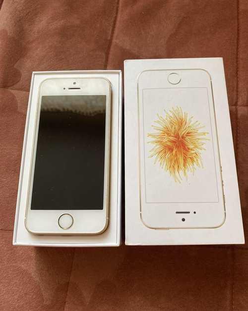 Телефон iPhone SE