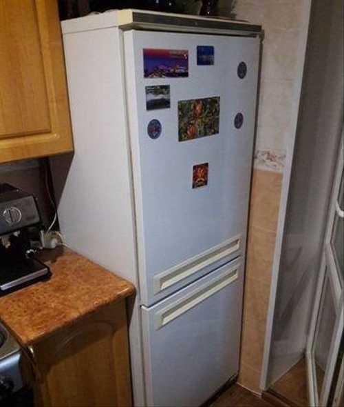 Холодильник материал полок металл