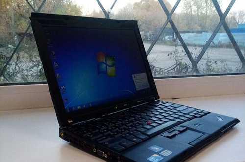 Lenovo Thinkpad i7