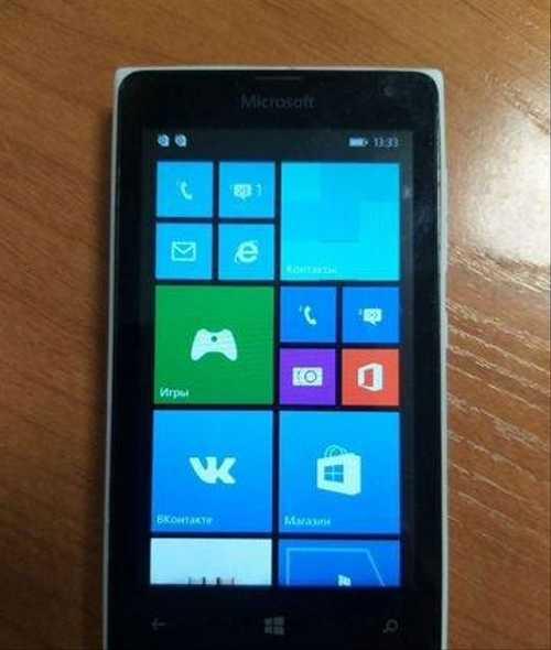 Телефон Microsoft Lumia 435 Dual SIM