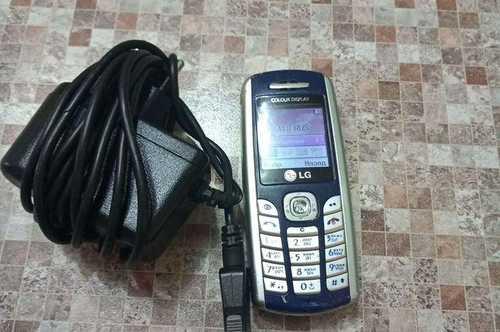 Телефон LG G1600