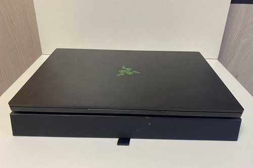 Нокибук Razer Blade Pro 17 RTX 2080
