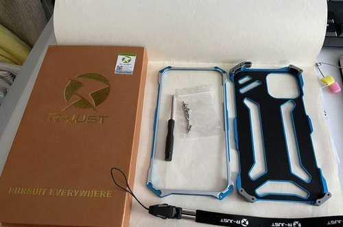 Бампер для iPhone 12