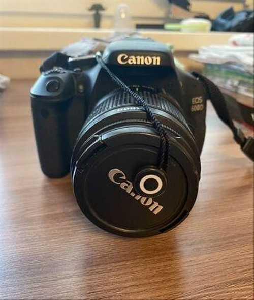 Зеркальный фотоаппарат canon eos 600D