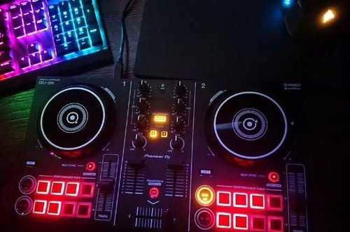 Pioneer Ddj 200, двухканальный + на гарантии