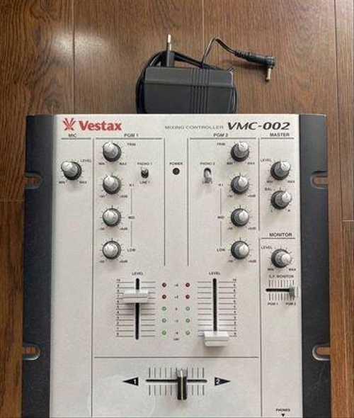 Микшерный пульт Vestax VMC-002