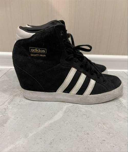 Сникерсы женские Adidas