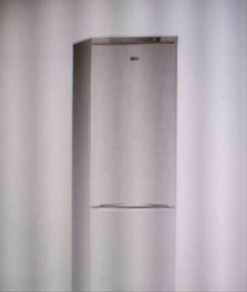 Продам холодильник Стинол 102