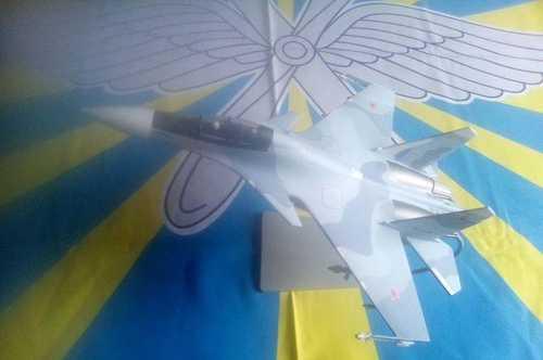 Модель самолета су-30см