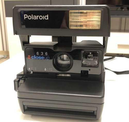 Polaroid 636 Closeup (UK)