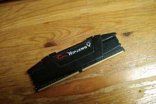 DDR4 3200 8GB (x1) CL16 - gskill Ripjaws