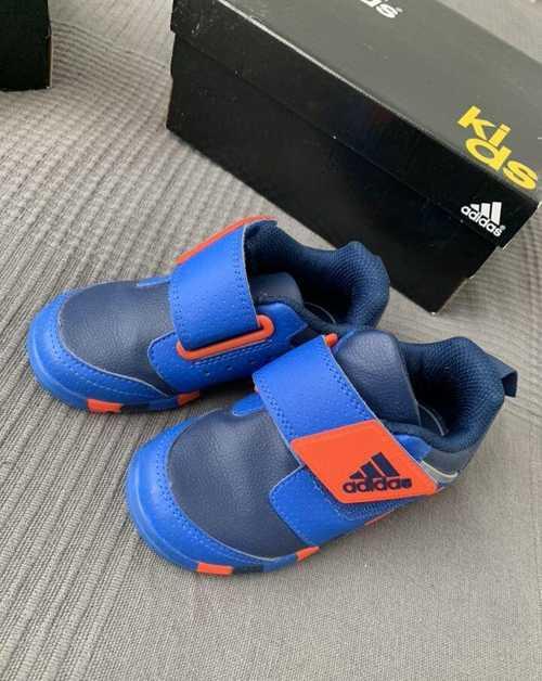Кроссовки adidas размер 23,5